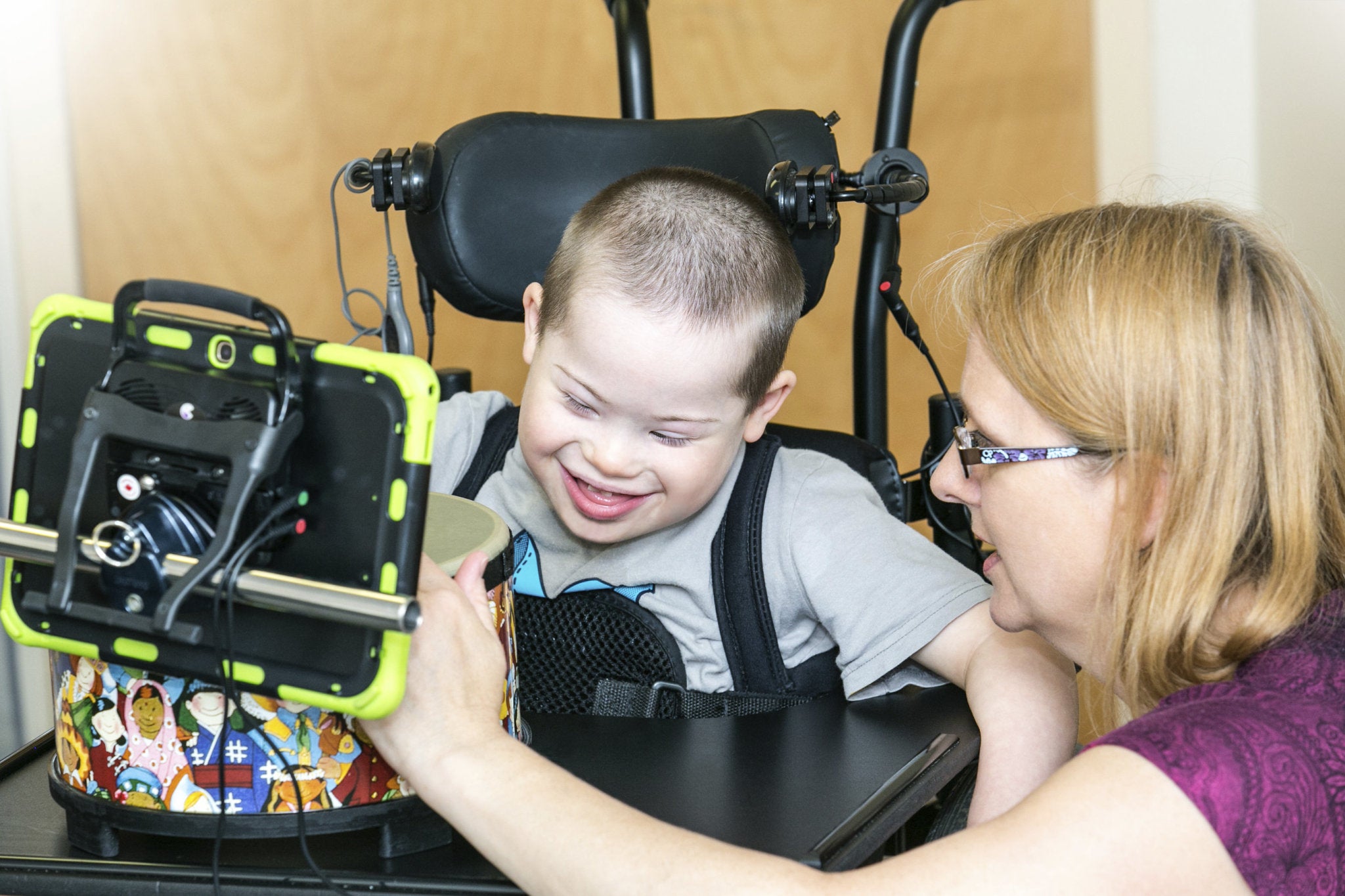 Augmentative & Alternative Communication (AAC) | Easterseals Massachusetts